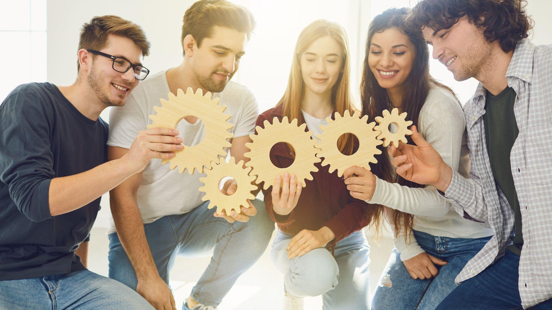 Effective Strategies for Strong Employee Connections at Work